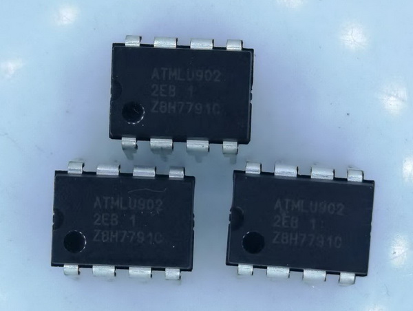 ای سی AT24C256 - سیالان